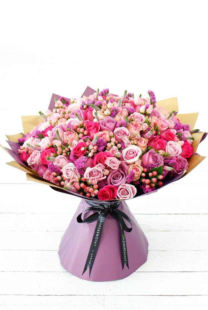 Luxury Pink Roses - Fresh, Beautiful Blooms for Any Occasion – Harrys ...